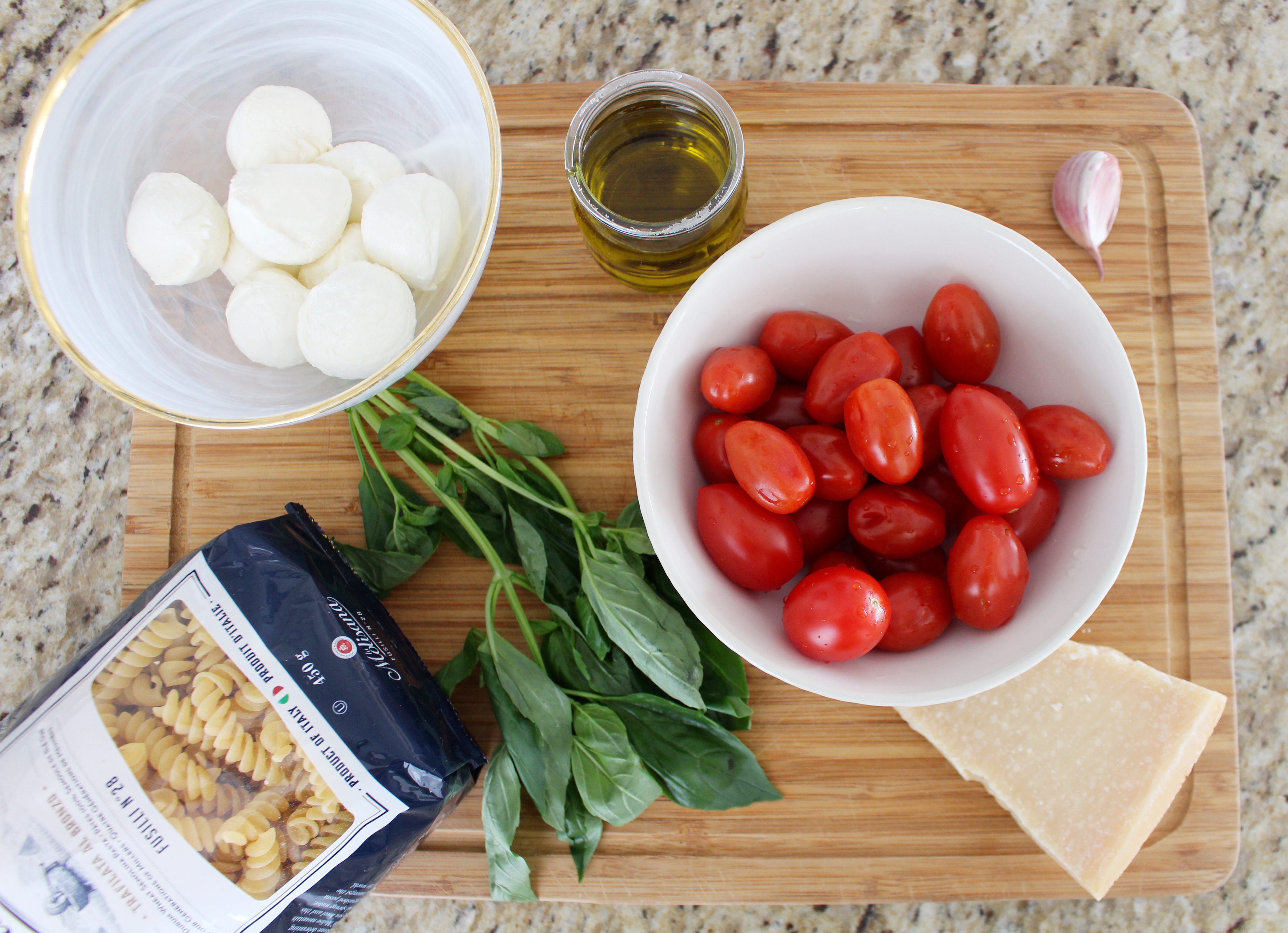 Caprese Pasta | Easy Recipe – ladolcelisa